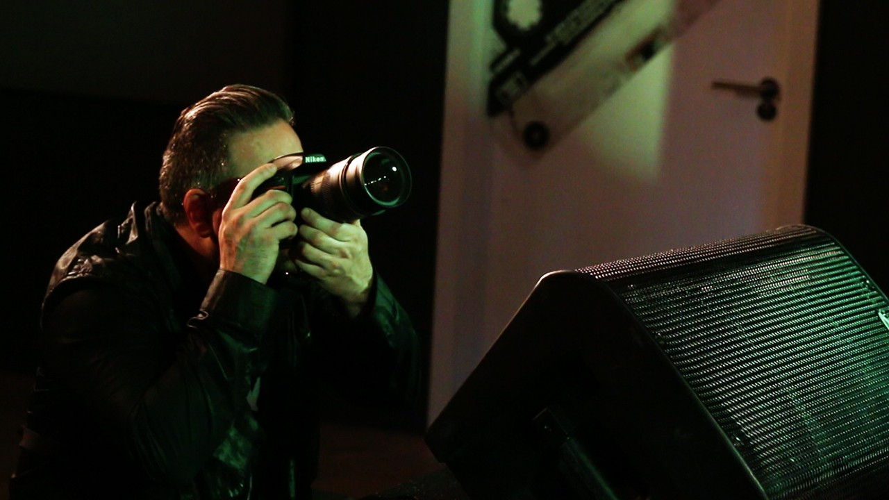 Why LinkedIn's Jason Miller Spends His Nights Photographing Rock Stars ...